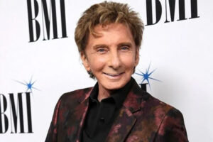 Barry Manilow breaks Elvis Presley's Las Vegas record that stood for ...