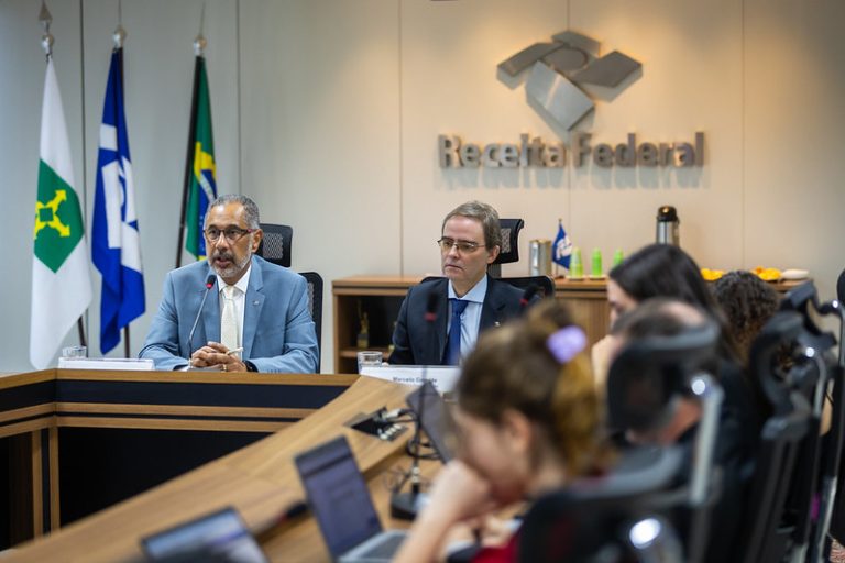 La Receita Federal de Brasil registra ingresos de R$ 5,62 mil millones ...