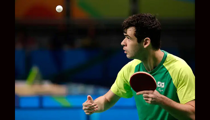 Medalhista paralímpico Israel Stroh é suspenso por corrupção e apostas ...